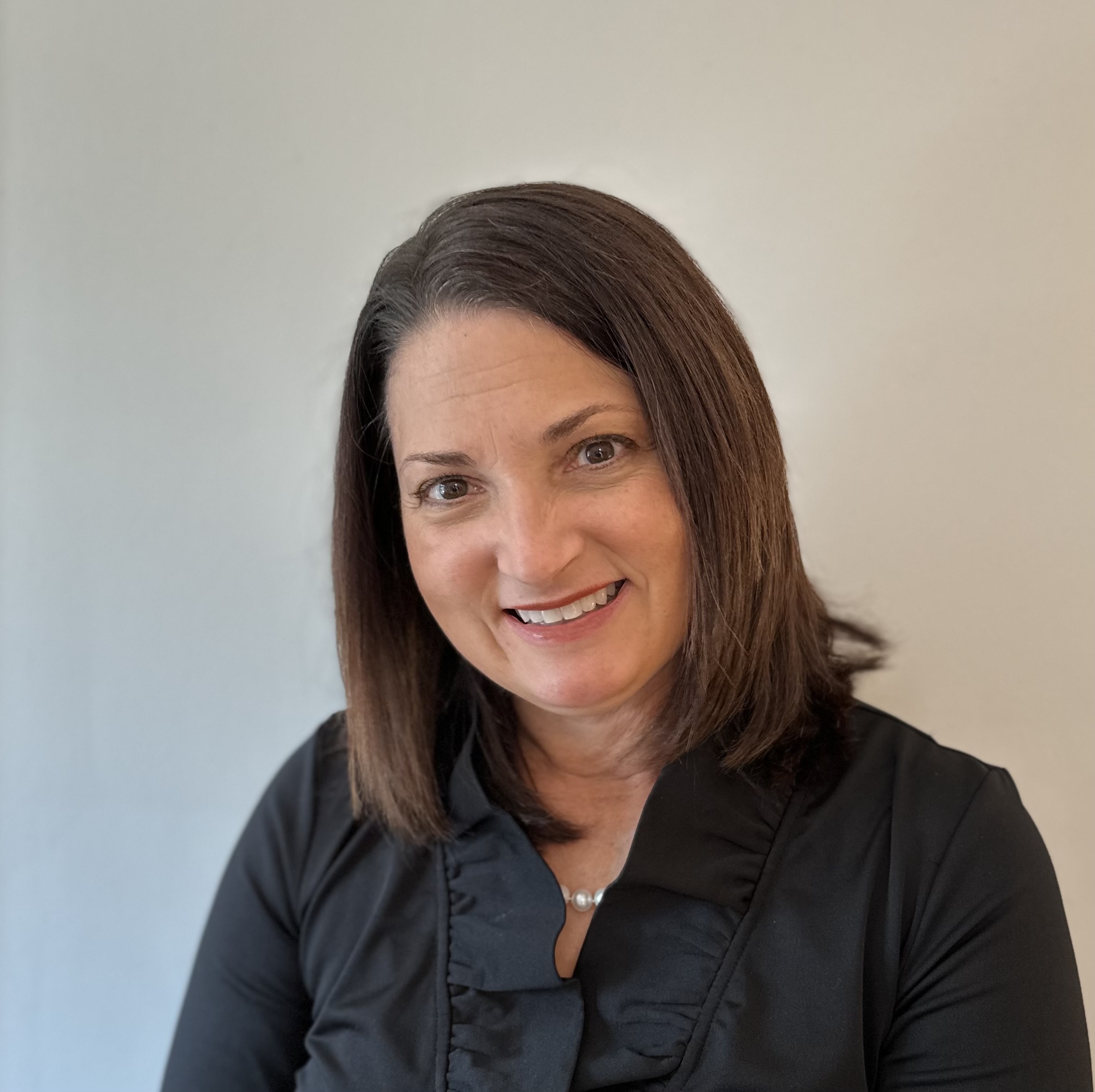 Webinar: Build a Community of Brand Ambassadors to Drive Enrollment - AISAP