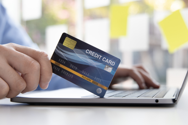 A Beginner's Guide to Choosing—and Using—Your Credit Cards