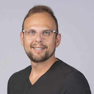 Community Spotlight: Alex Porcelli, Guru of Open Source