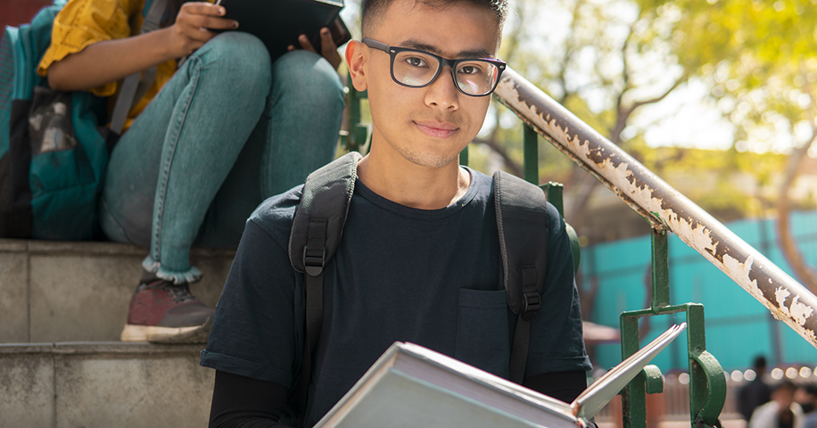 Activate Students’ Minds with Active Reading