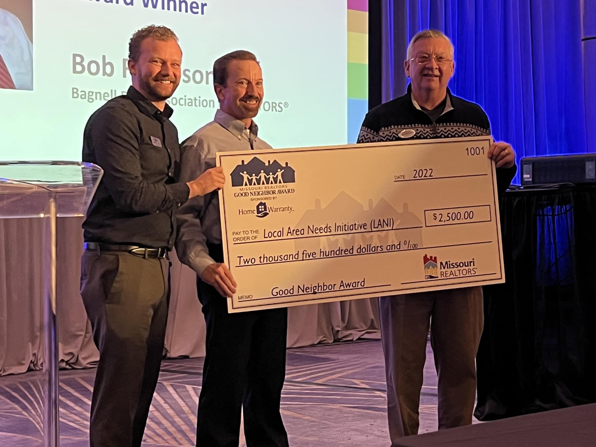 Bob Robinson Named Missouri REALTORS® 2022 Good Neighbor Award Winner