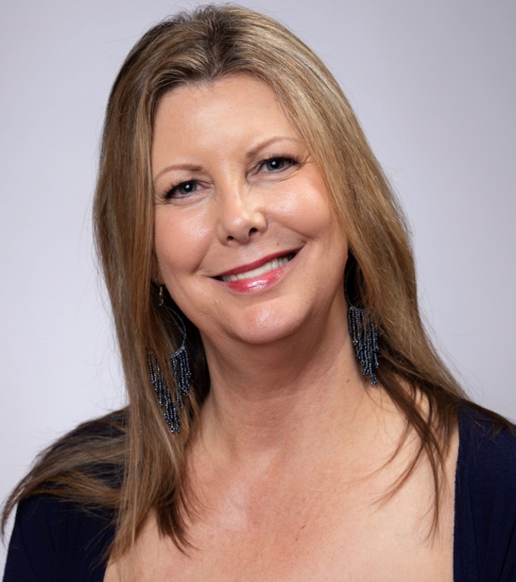 Dee Allen's Instagram, Twitter & Facebook on IDCrawl